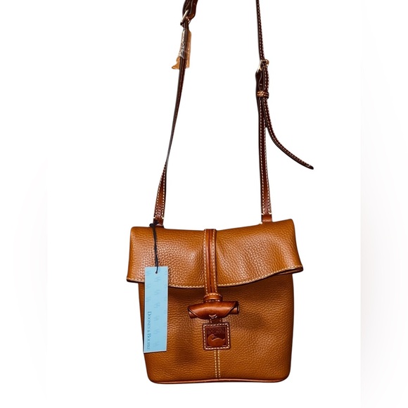 Dooney & Bourke | Bags | Dooney Bourke Florentine Small Toggle ...
